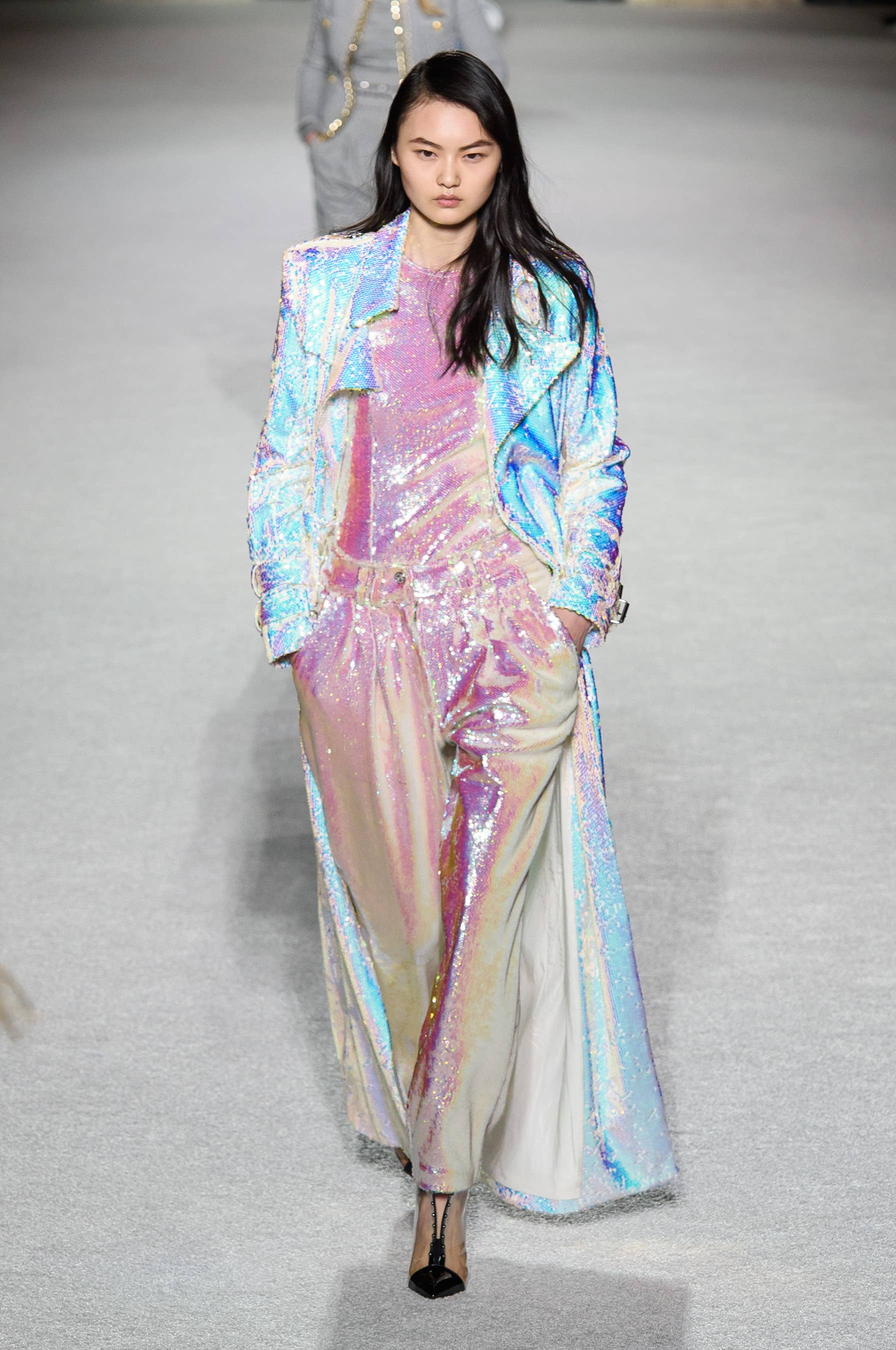 Balmain Leaned All the Way Into the Social Media Aesthetic for Fall ...