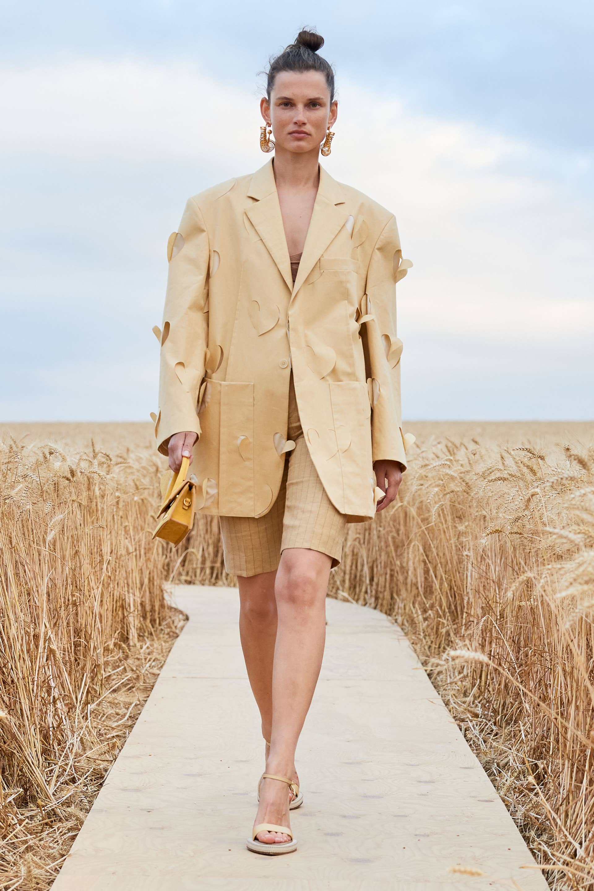 Jacquemus Debuted Its Spring 2021 Collection on a Live Runway in a ...