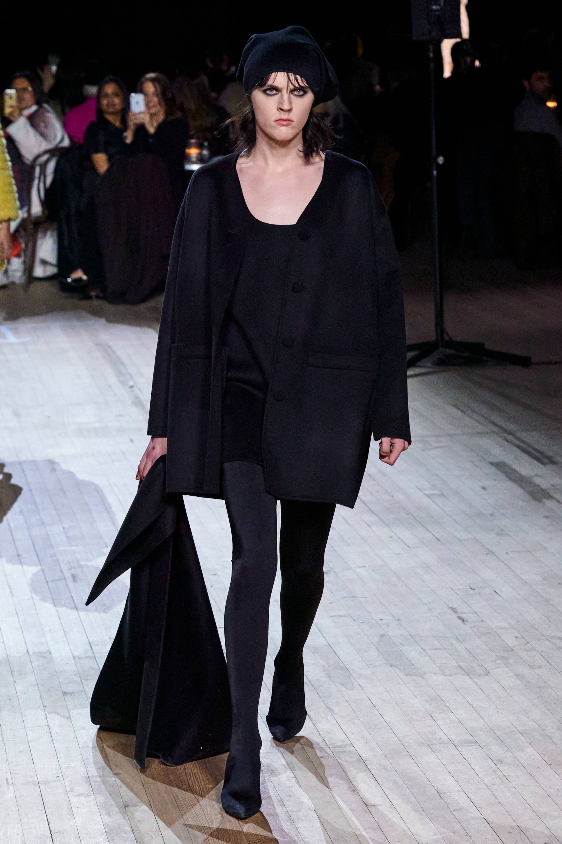 The Marc Jacobs Fall 2020 Show Was Beautiful, Magical Chaos - Fashionista