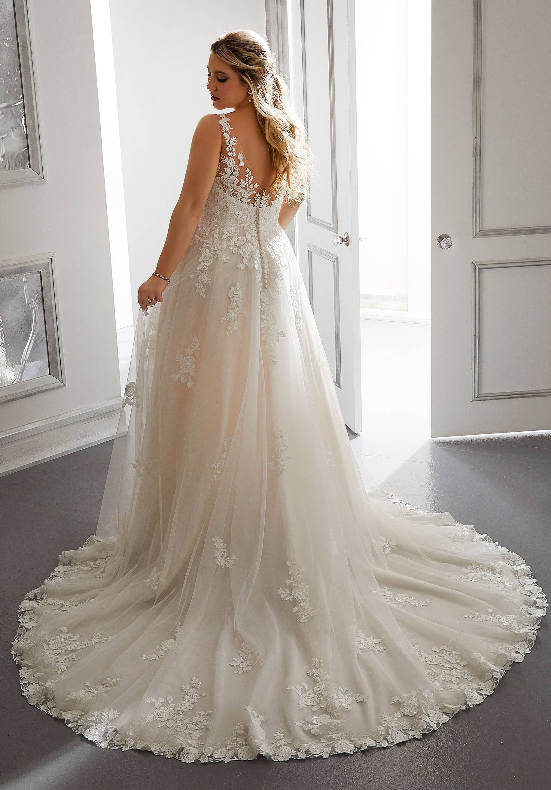 19 Wedding Dresses From the Spring 2021 Collections to Make You Feel ...