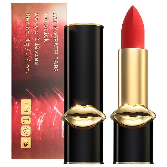 Tracee Ellis Ross Matched Her Boots to Her Ruby Woo Lipstick - Fashionista