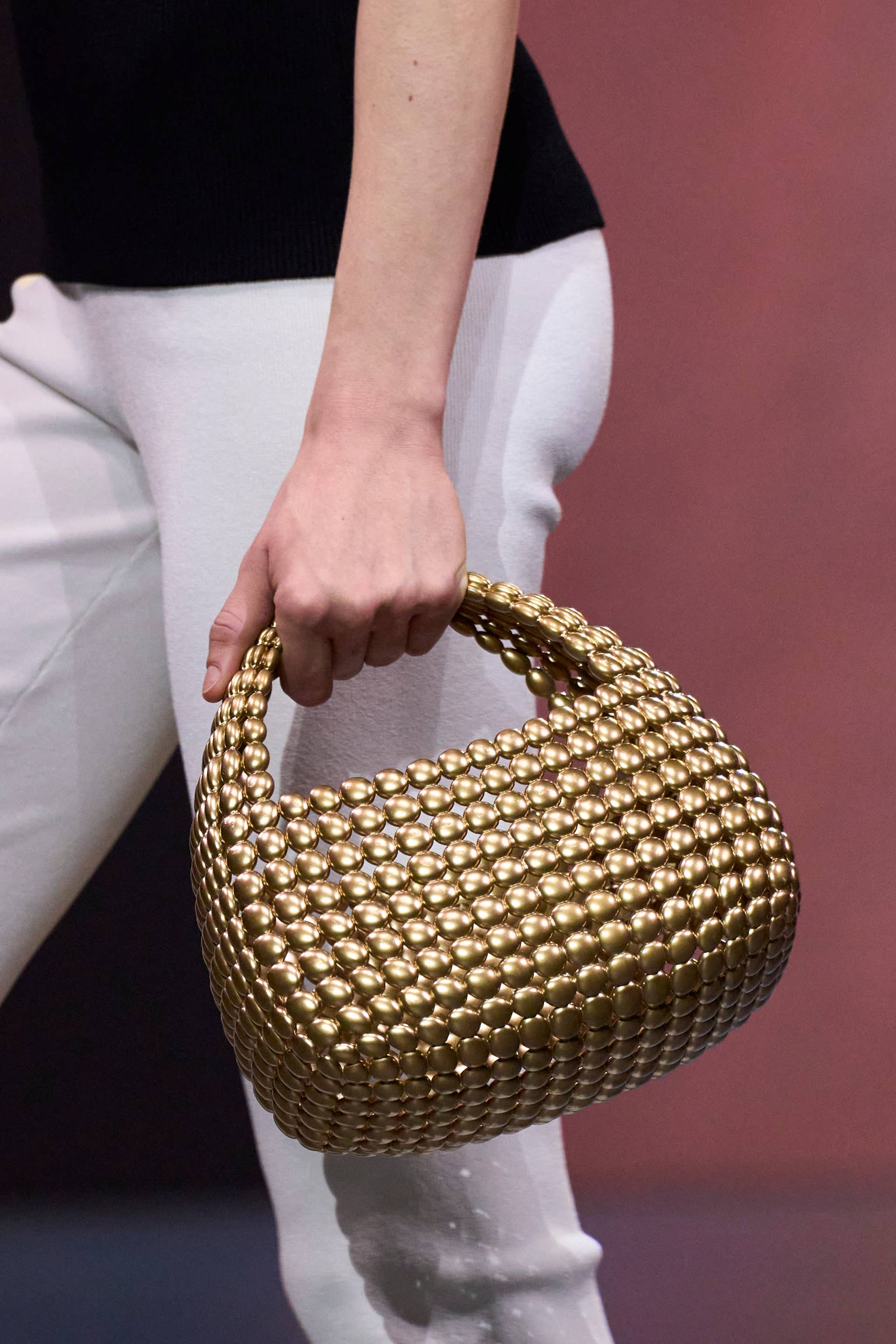 The 18 Best Bags From London Fashion Week Fall 2023 - Fashionista