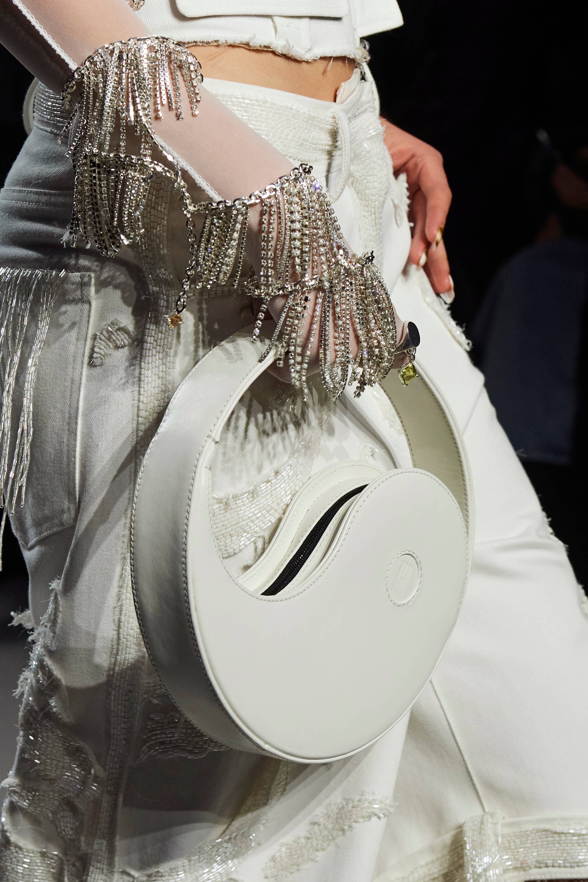 The 18 Best Bags From London Fashion Week Fall 2023 - Fashionista