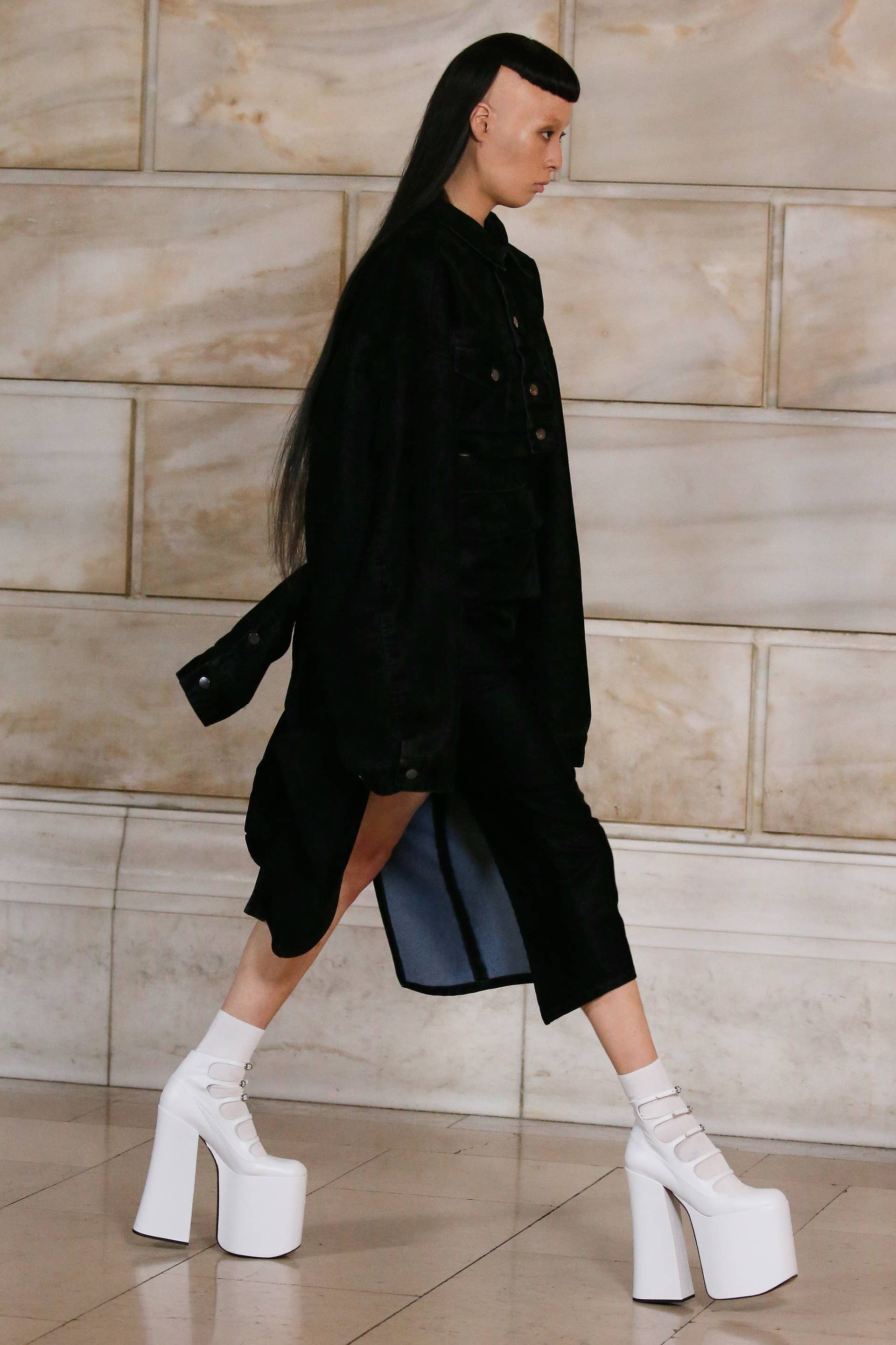 Marc Jacobs Fall 2022 - Fashionista