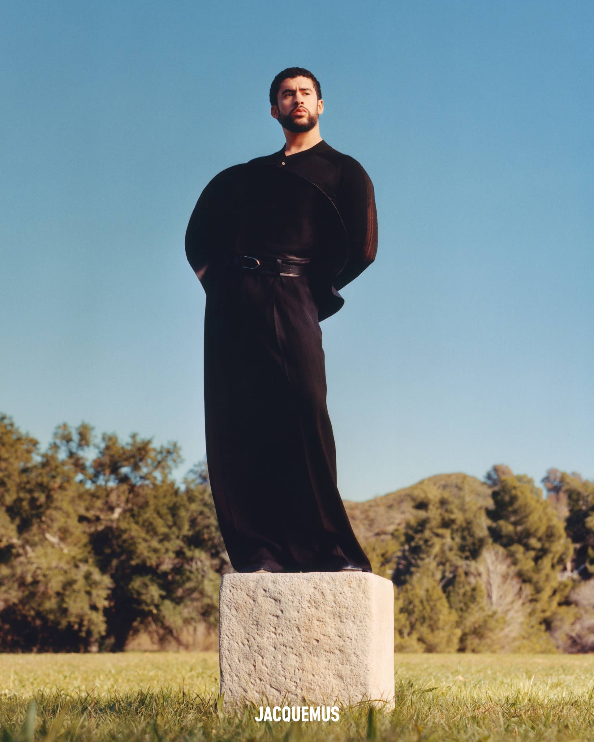 Bad Bunny Is a Work of Art in New Jacquemus 'Les Sculptures' Campaign ...