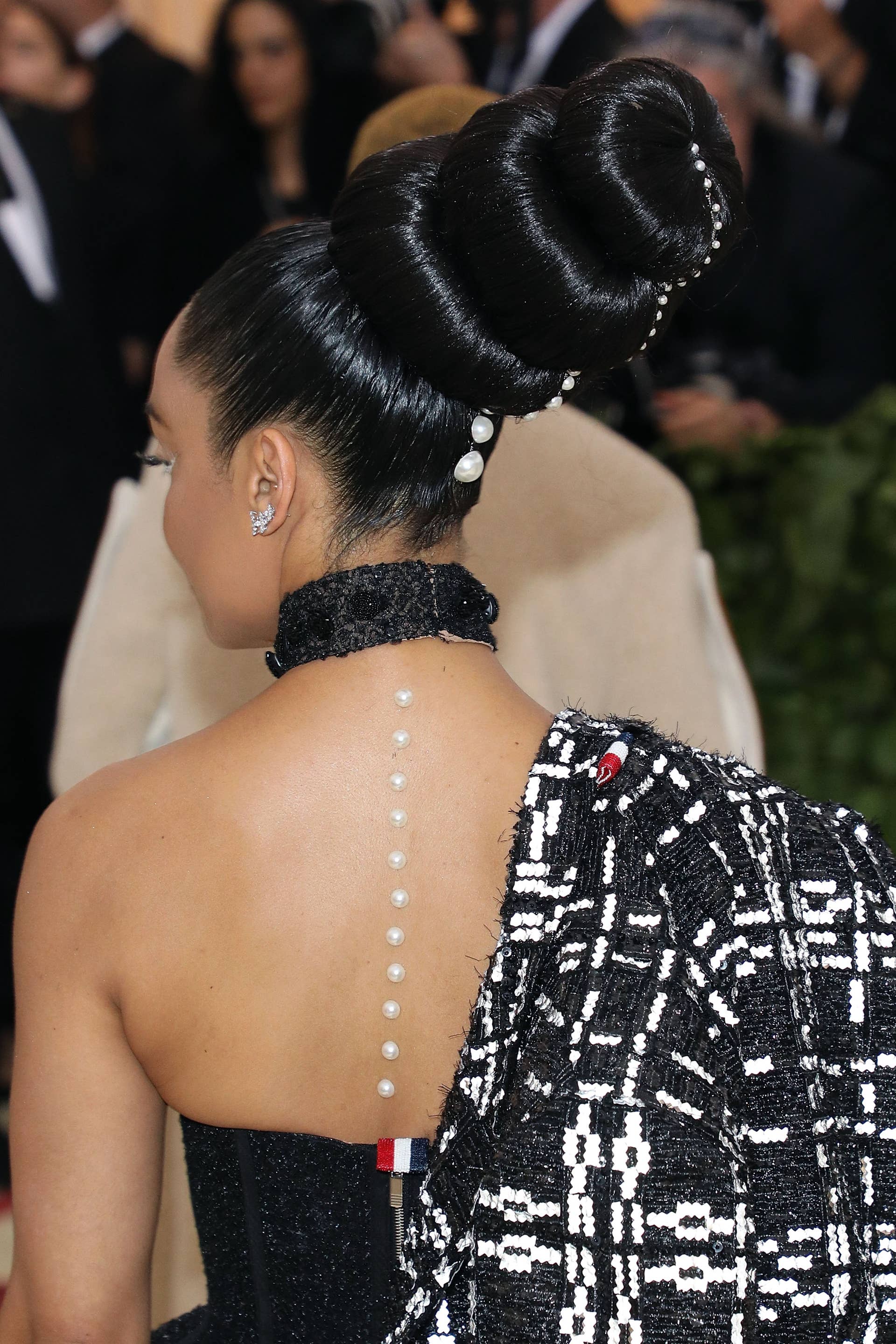8 Black Hair Pros Who Elevate Hairstyling to a Fine Art - Fashionista