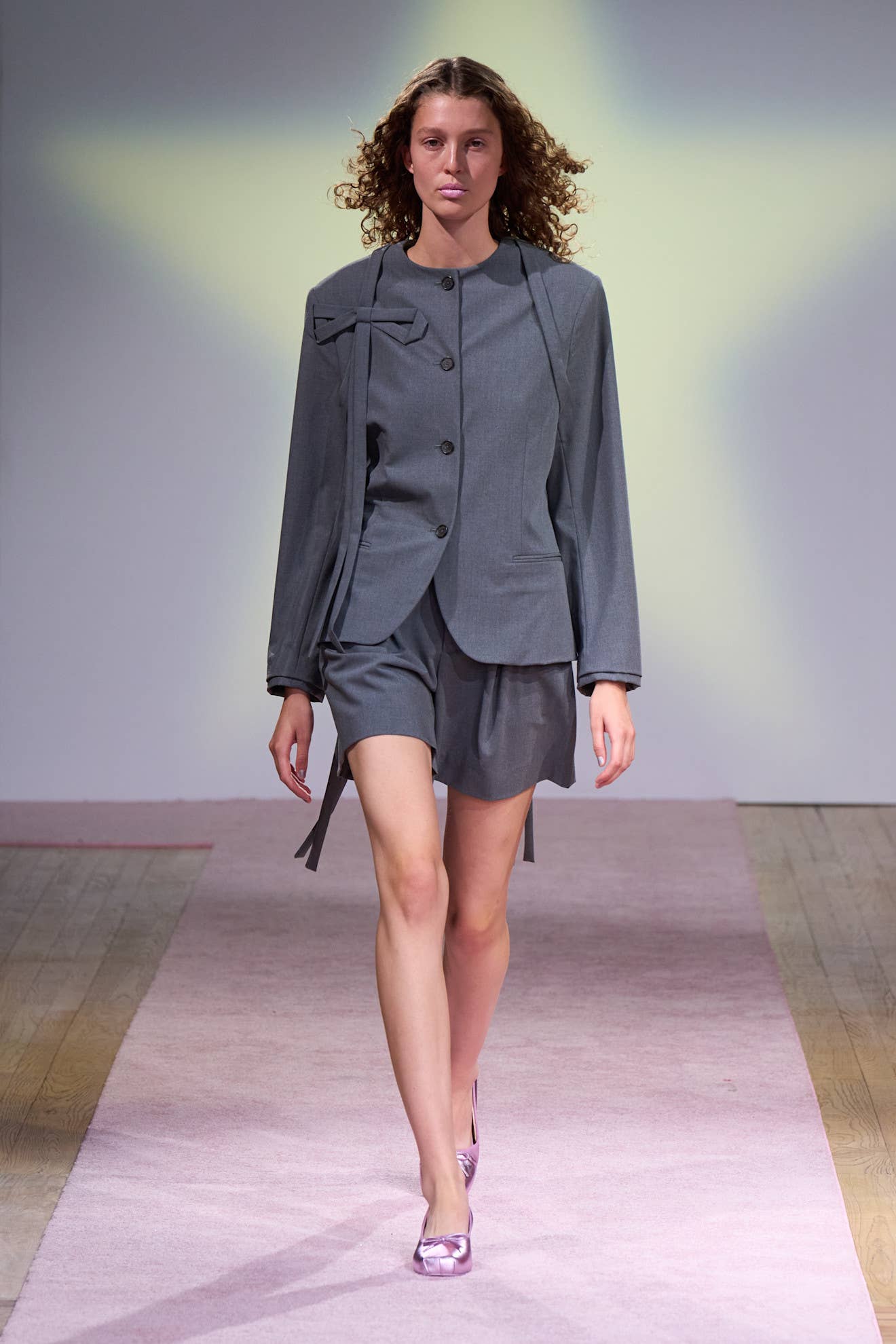 Sandy Liang Does Clothes for Busy New York Girls for Spring 2025 ...