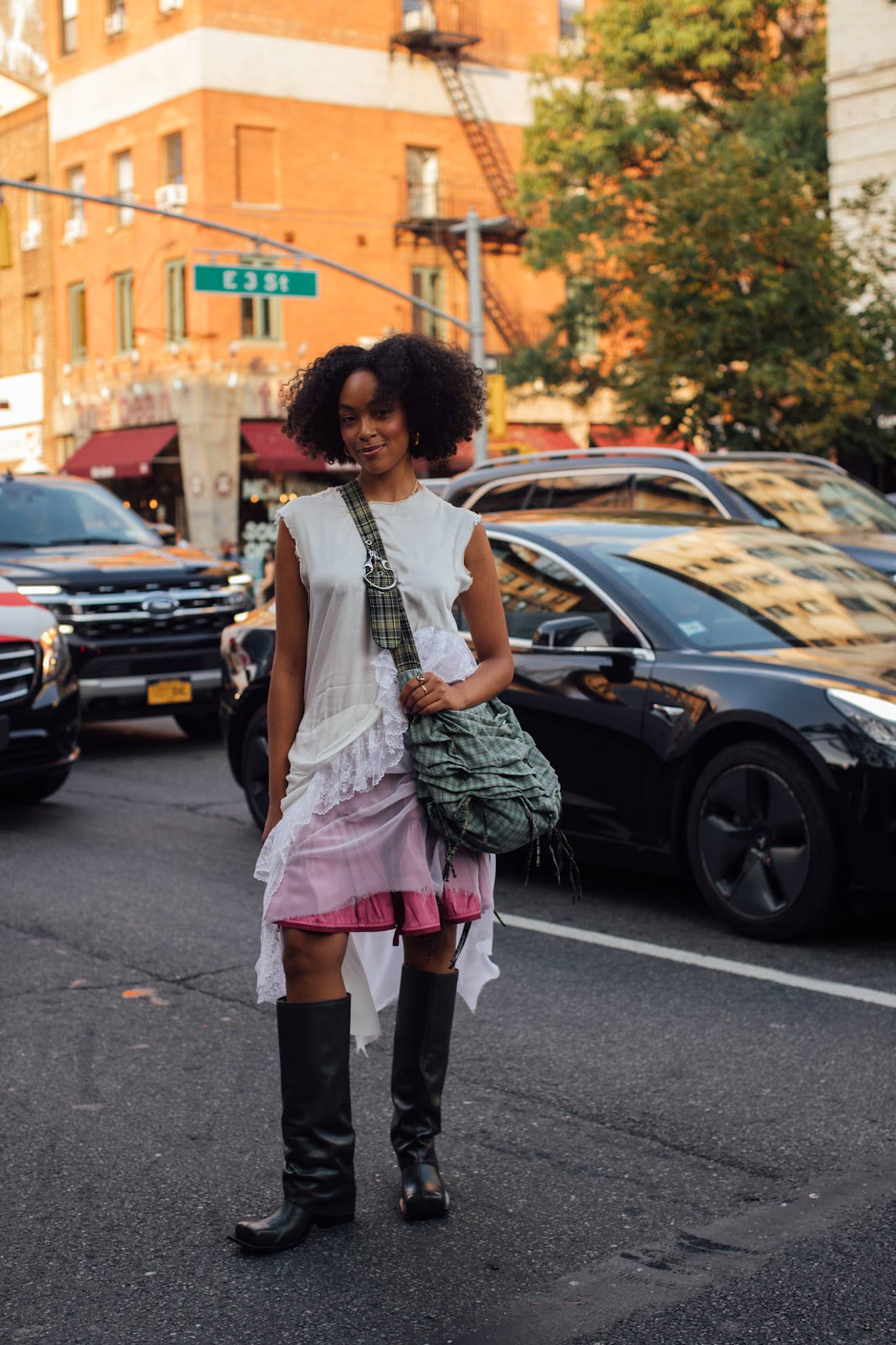 New York Fashion Week Street Style Merged the Best of Summer and Fall ...
