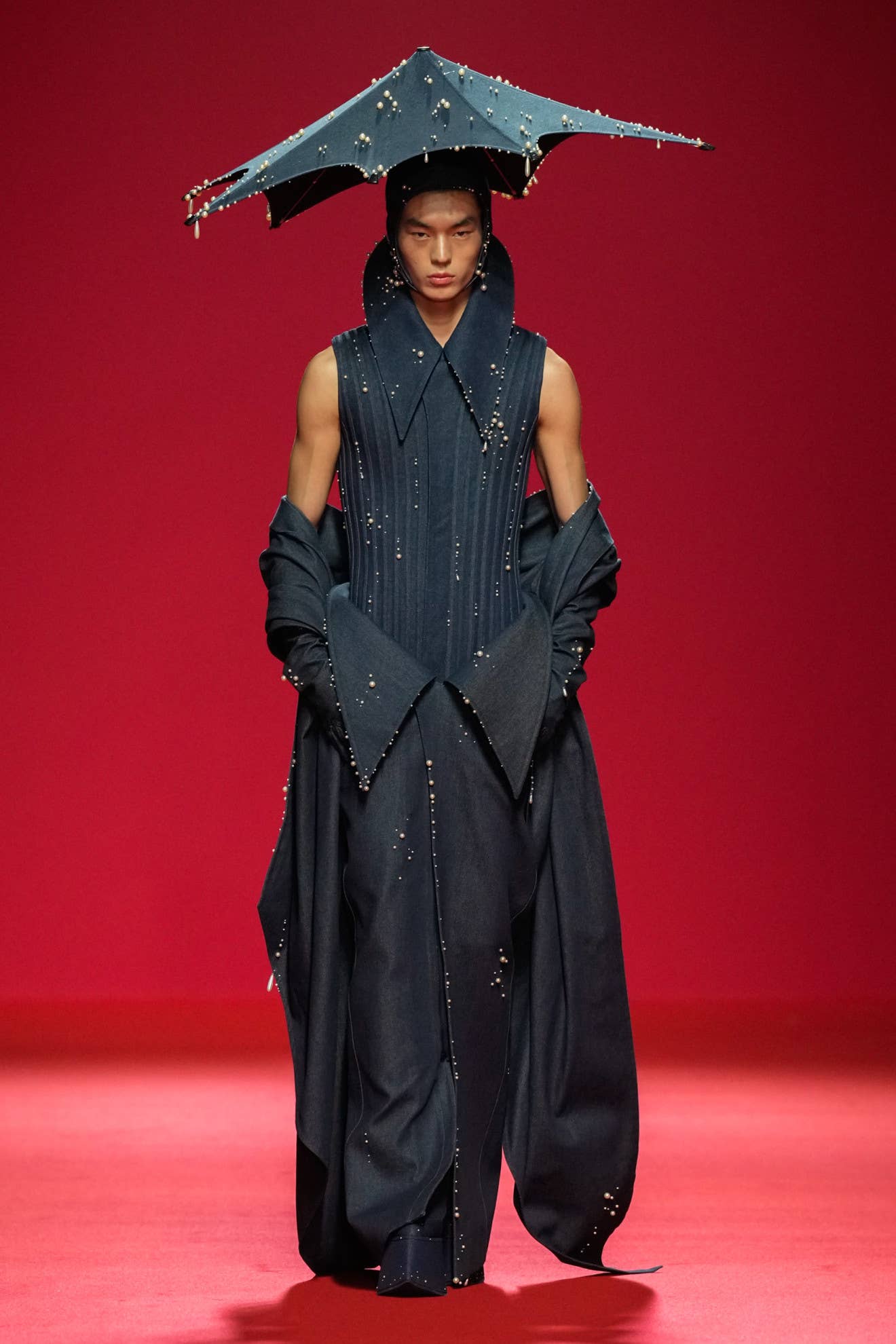 Robert Wun Does Horror Couture — Complete With Bejeweled Blood and ...