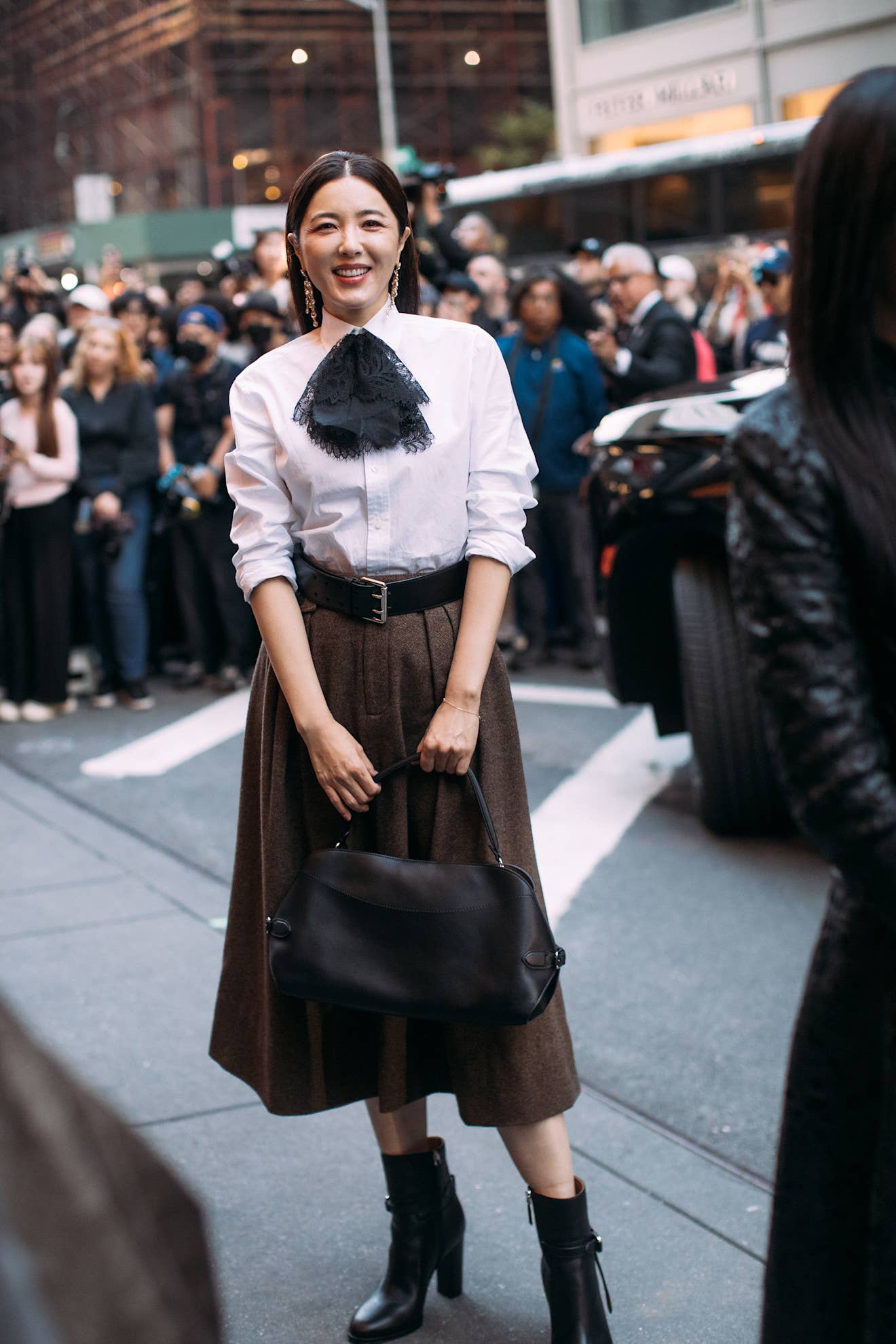 New York Fashion Week Street Style Is Completely Covered in Lace ...