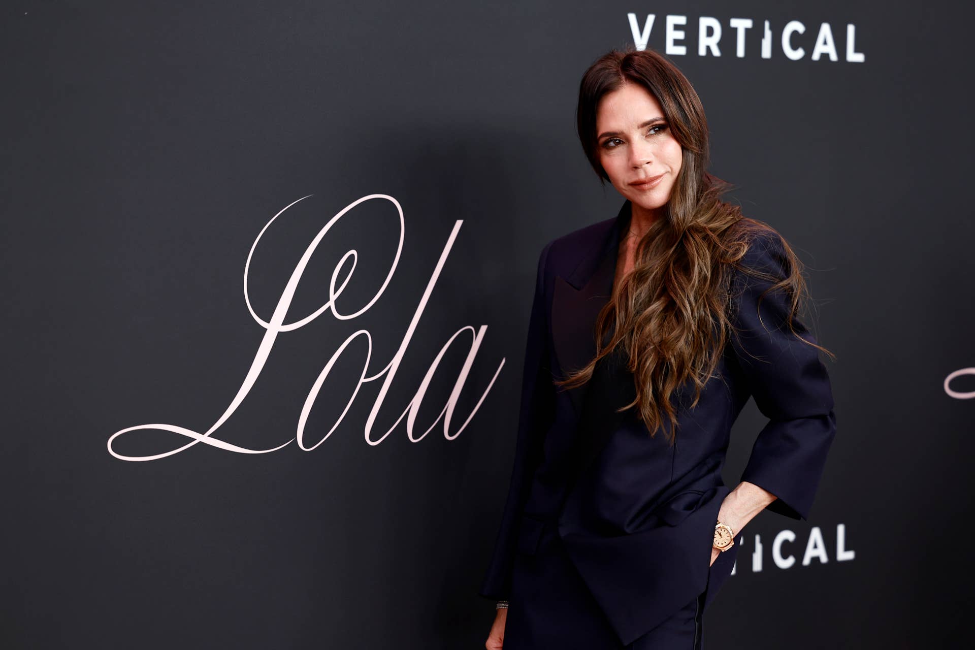 Must Read: Victoria Beckham Covers 'Elle,' Gucci Confirms New CEO ...