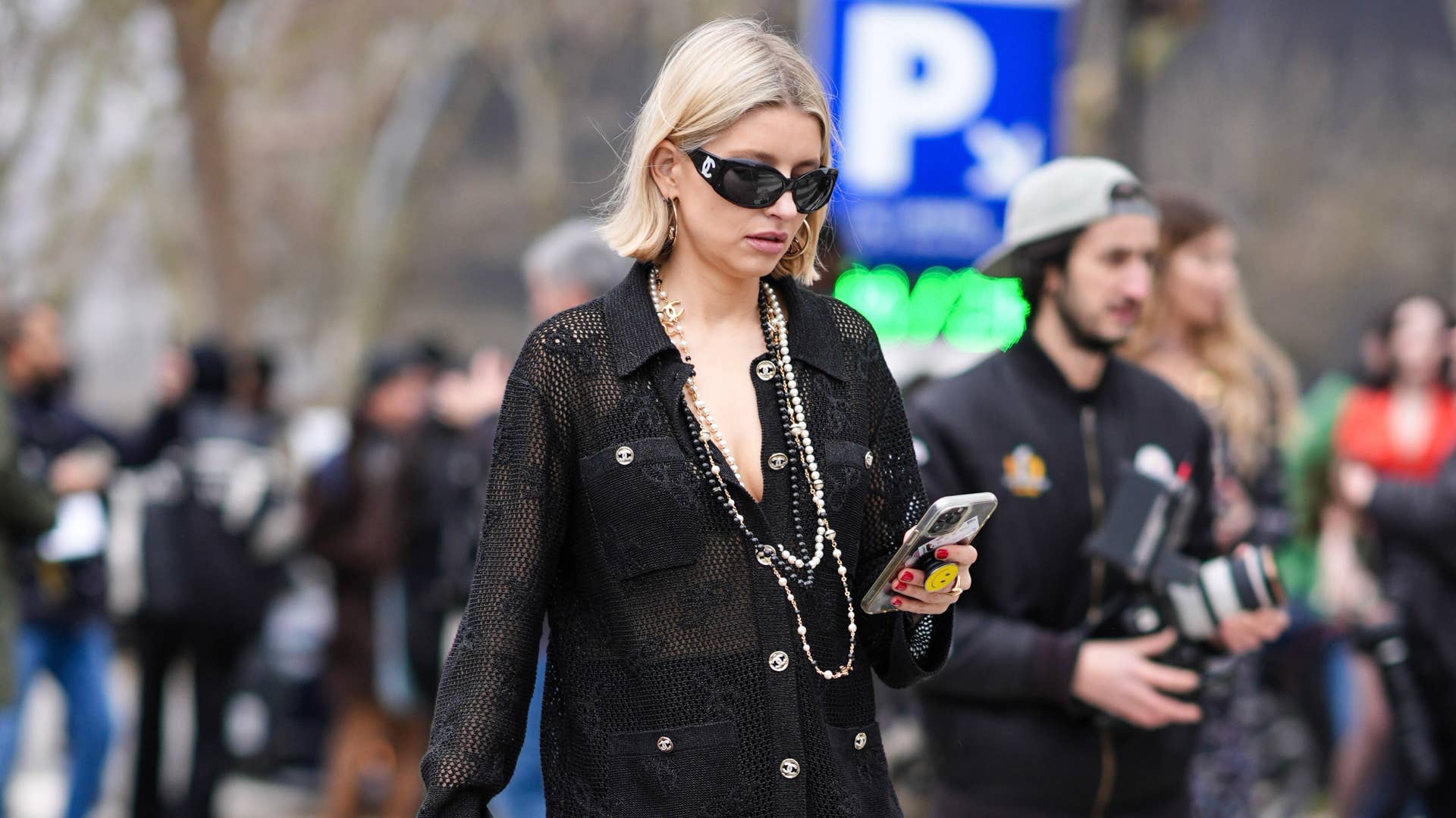 Take Our Anonymous Fashion Salary Survey - Fashionista
