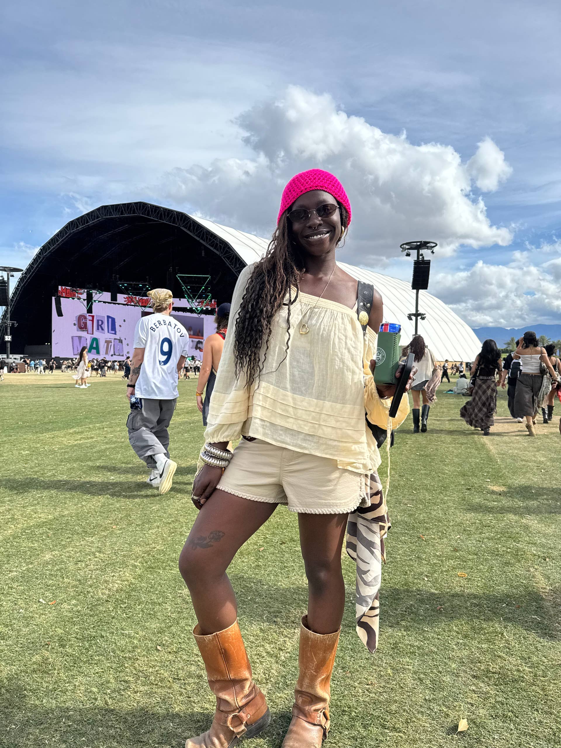 'Tropicoqueta,' Sheer Dresses and Bieber Fever Took Over Coachella 2026 ...