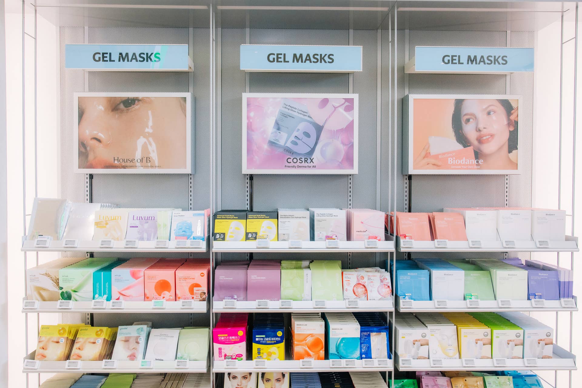 Inside Korean Beauty Retail Giant Olive Young’s First U.S. Store ...