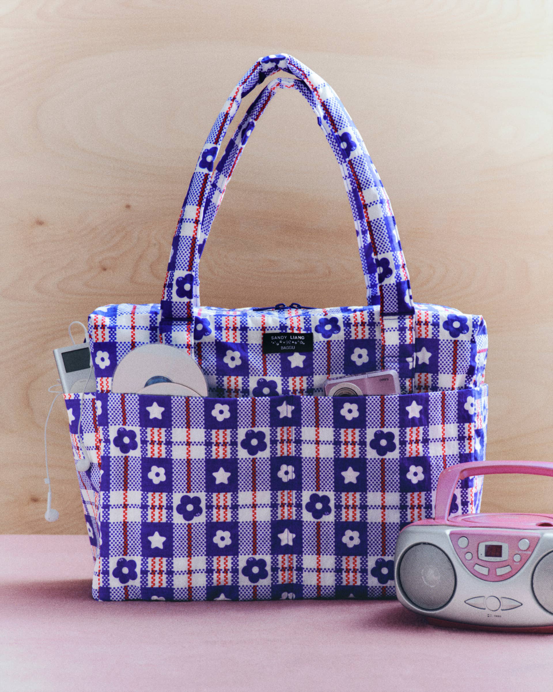 Sandy Liang's Second Collab With Baggu Is Here & It's Better Than the ...