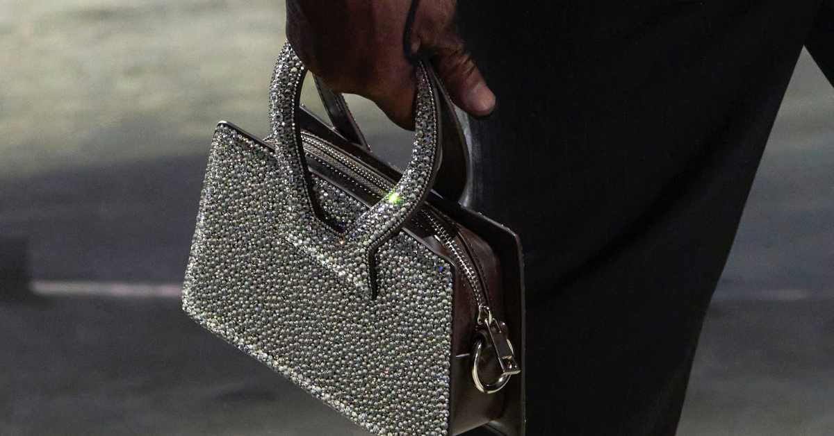 Must Read: Luar's Spring Flash Sale, Hermès Surpasses €200 Billion In ...