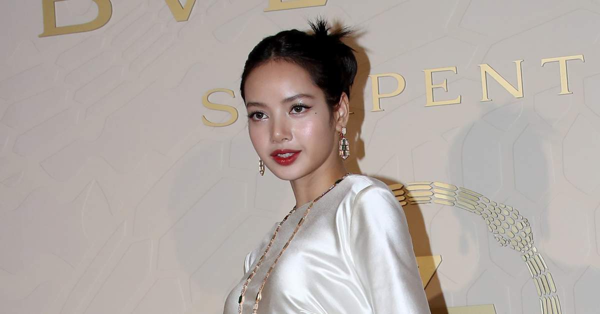 Lisa From Blackpink's Danielle Frankel Dress Is Even Better From the ...