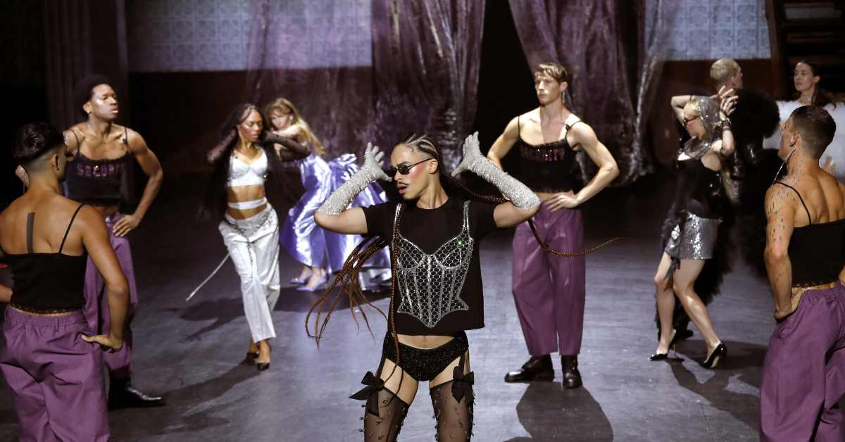 Movement Directors Are Turning Runway Shows Into Theater - Fashionista