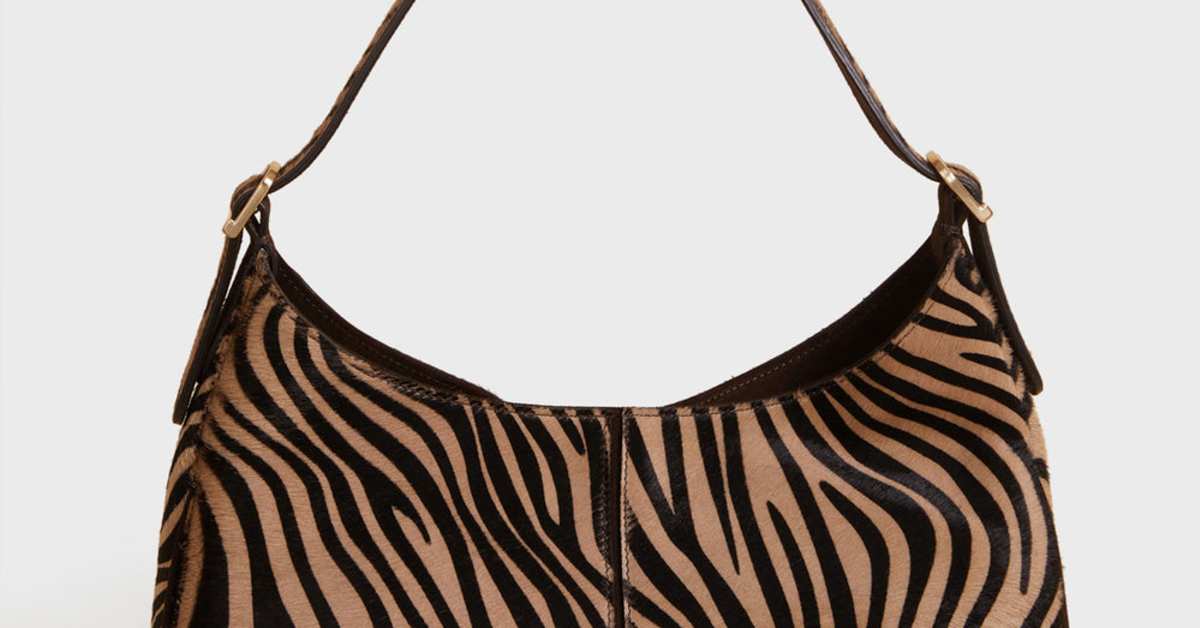 I'm Convinced This Is the Ultimate 'It' Bag for Winter - Fashionista