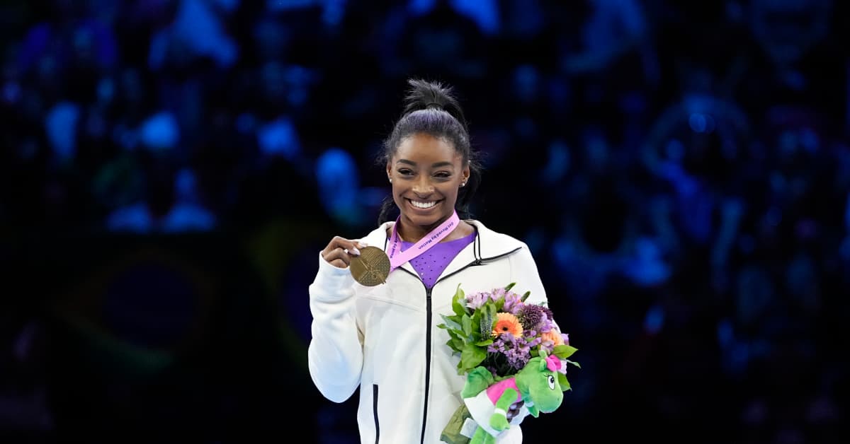 Must Read: Simone Biles Covers 'Vanity Fair', Coachtopia Releases 'The ...