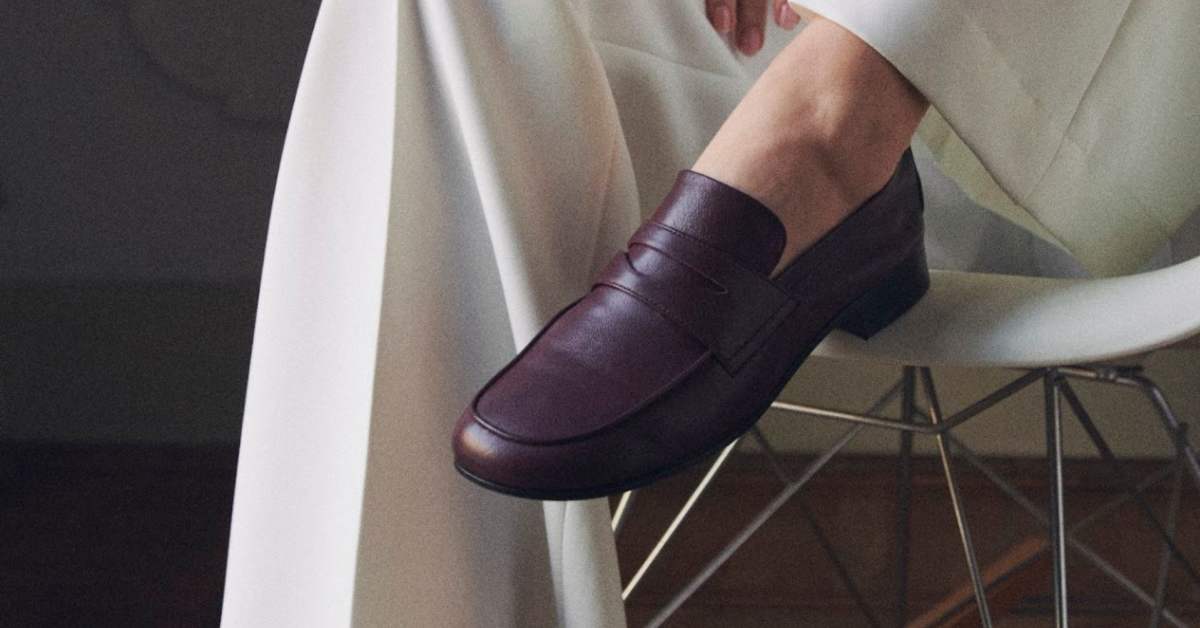 Yuni Buffa: A Shoe Brand Inspired by '90s Minimalism - Fashionista