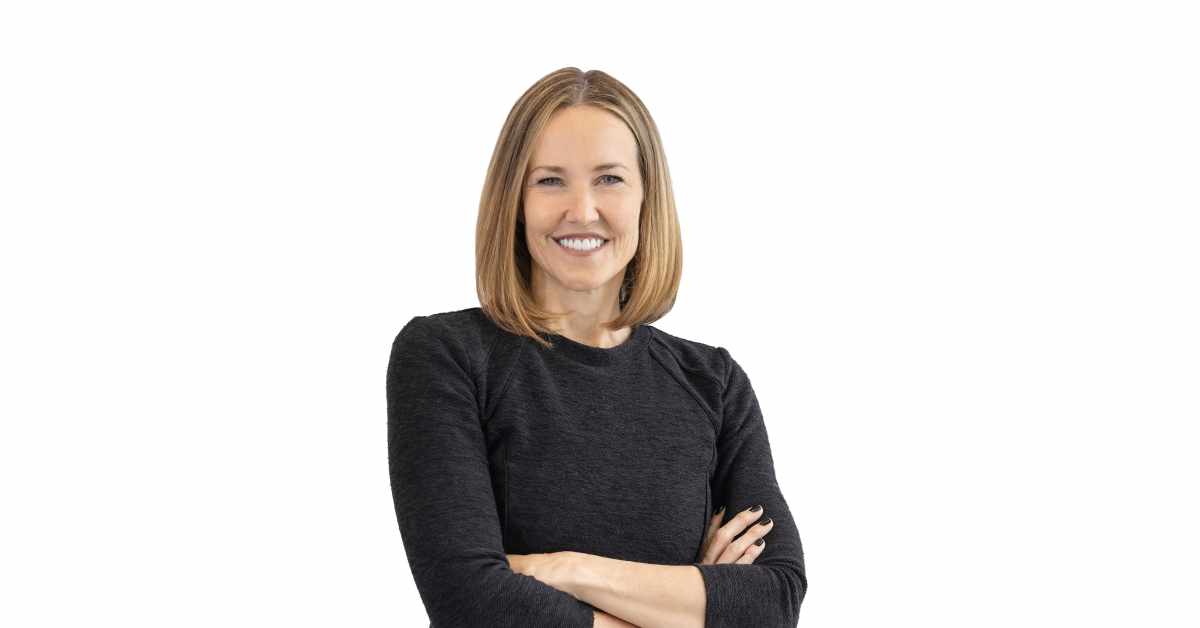 Meet Fashionphile Founder Sarah Davis on The Fashionista Network ...