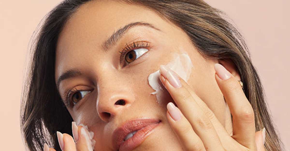 The Lightweight, Oil-Free Moisturizer I Recommend to Absolutely ...