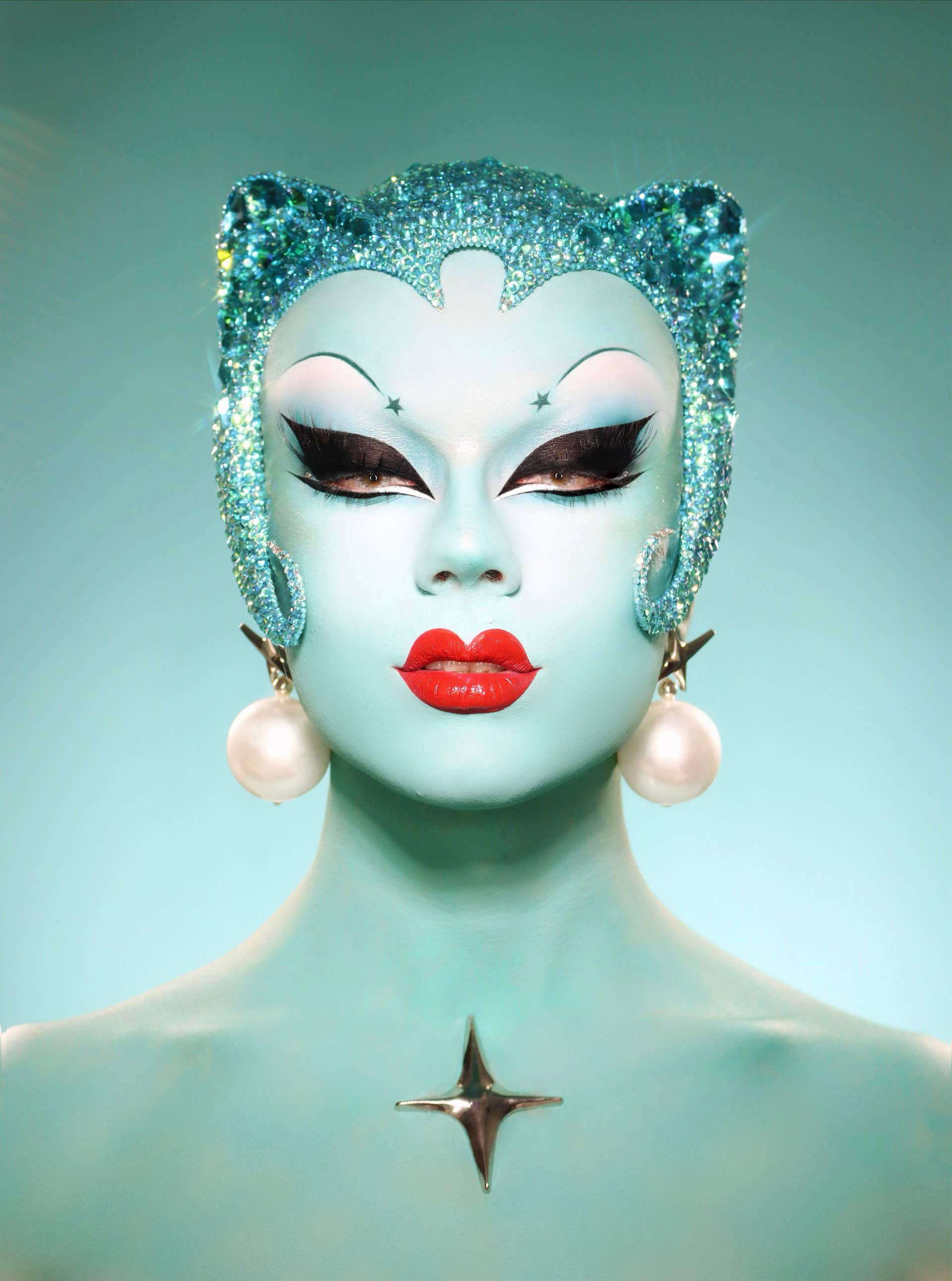 The Makeup Removers 'RuPaul's Drag Race' Queens Keep in Their Beauty ...