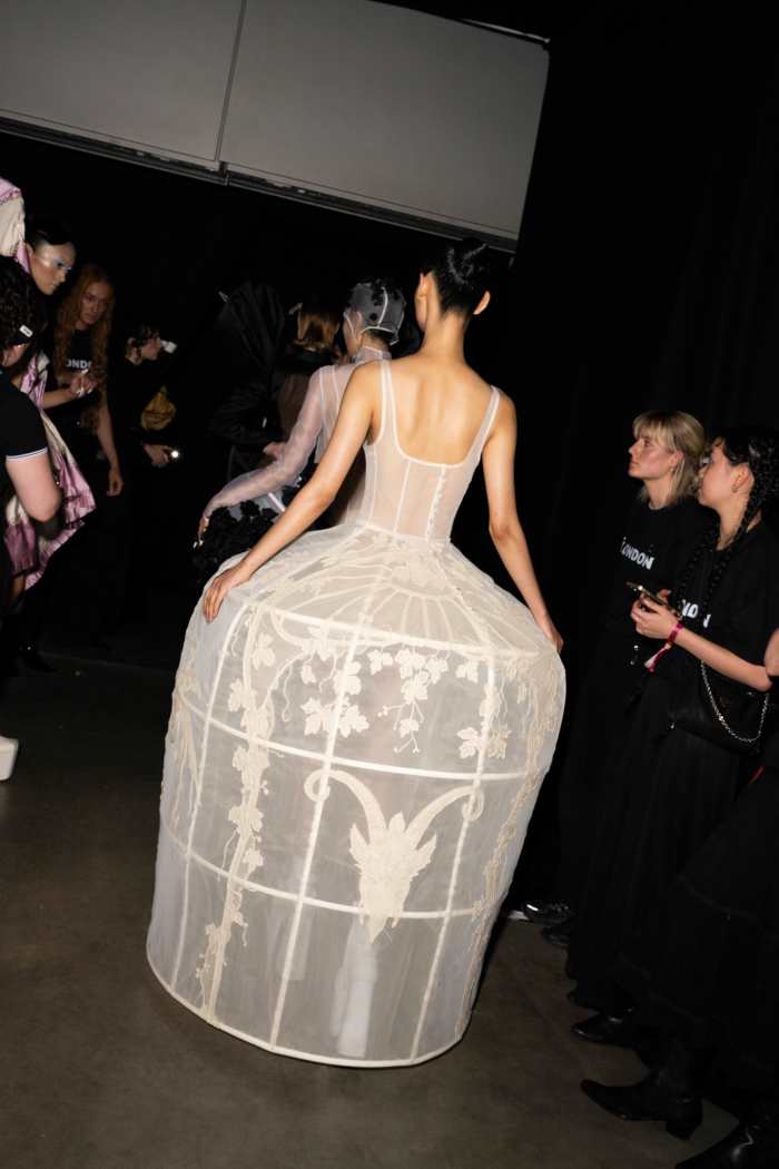 Harris Reed Gives Vintage Tablecloths and Curtains an 'Encore' for ...