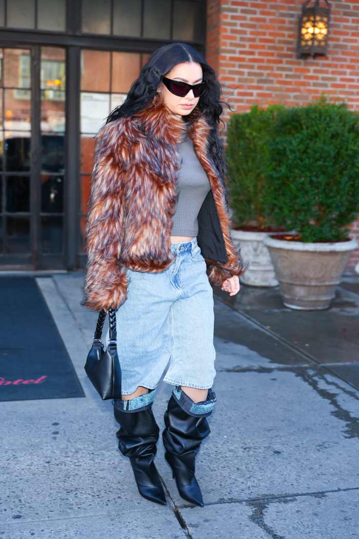 This Thing's Everywhere: Aupen's Celeb-Approved Asymmetrical Handbags ...