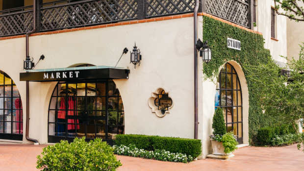 Store Front - Fashionista