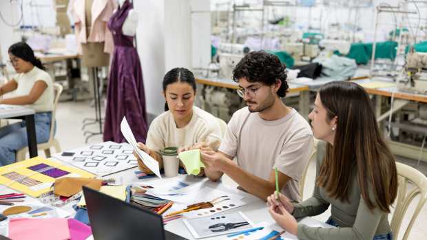 A List of Summer Fashion Education Programs You Can Still Apply to ...