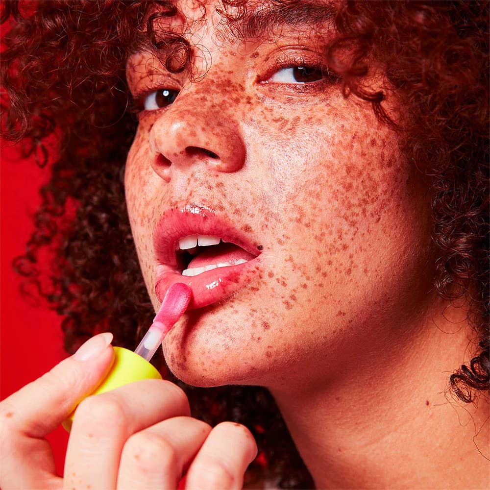 The Free People Catalog Is Looking an Awful Lot Like Vogue Lately ...