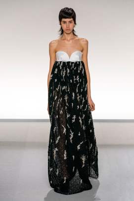See Every Look From Givenchy's Spring 2020 Collection - Fashionista
