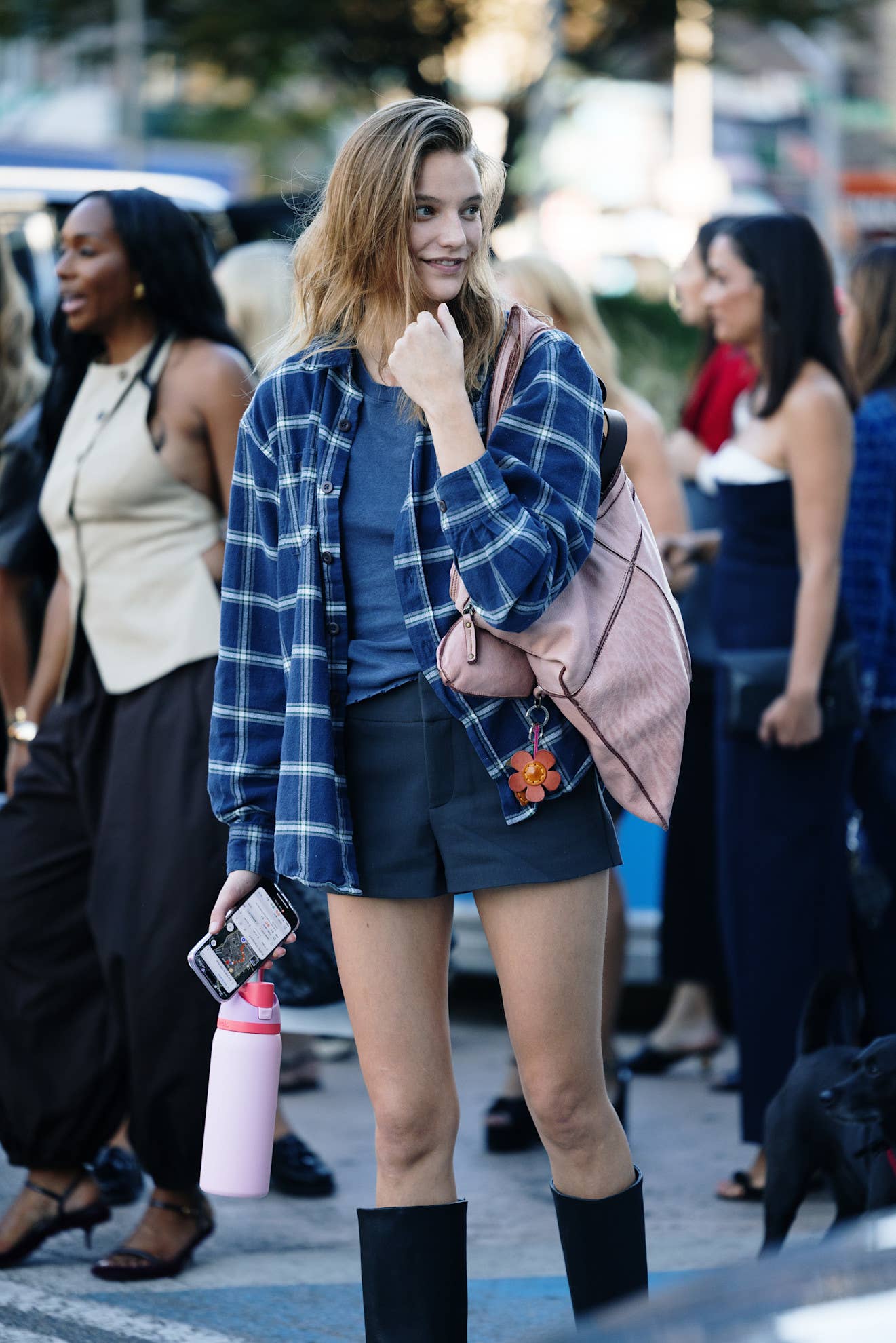 NYFW Street Style Has Spoken: '90s-Era Plaid Is Back - Fashionista