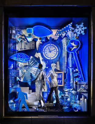 See the Best 2024 Holiday Windows in New York City - Fashionista