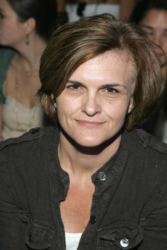 Kendall Jenner Billboard Vandalized, Cathy Horyn Talks Fashion ...