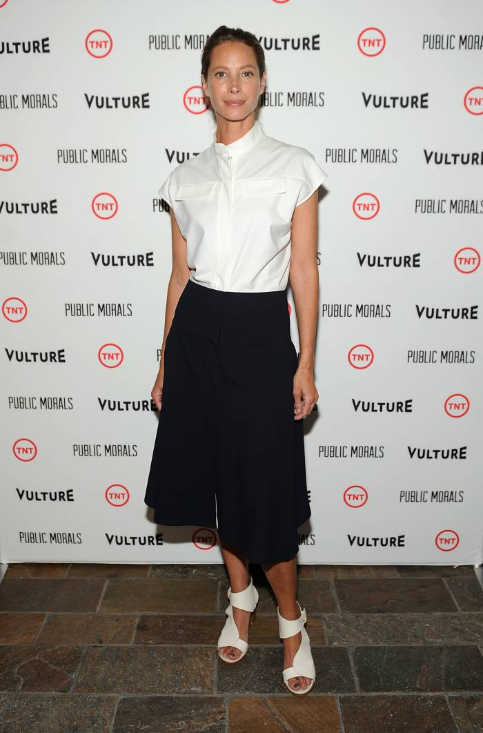 Christy Turlington is a Business Casual Maven in This Clean, Crisp ...