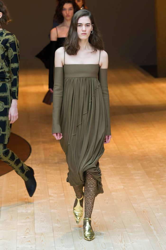 17 Looks We Loved From the Weekend of Paris Fashion Week - Fashionista