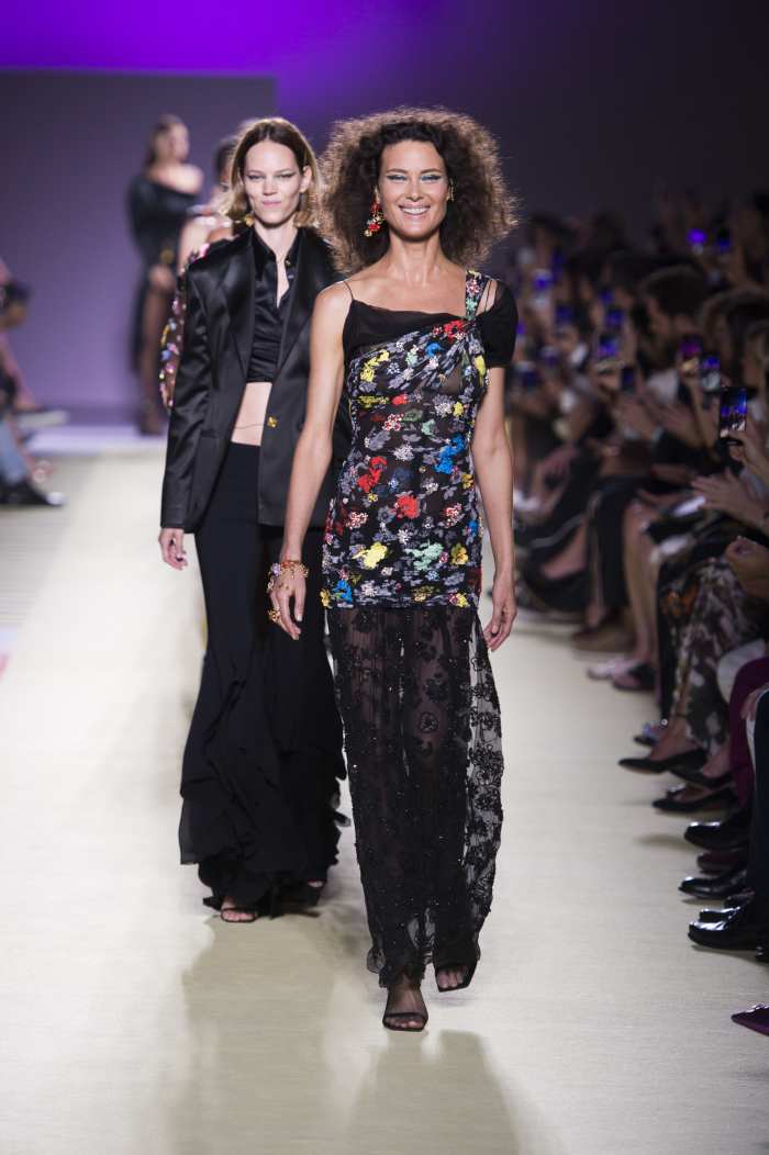 See Every Look From Versace's Spring 2019 Collection - Fashionista