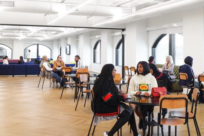 Even Gucci's Client Service Centers Get the Alessandro Michele Touch ...