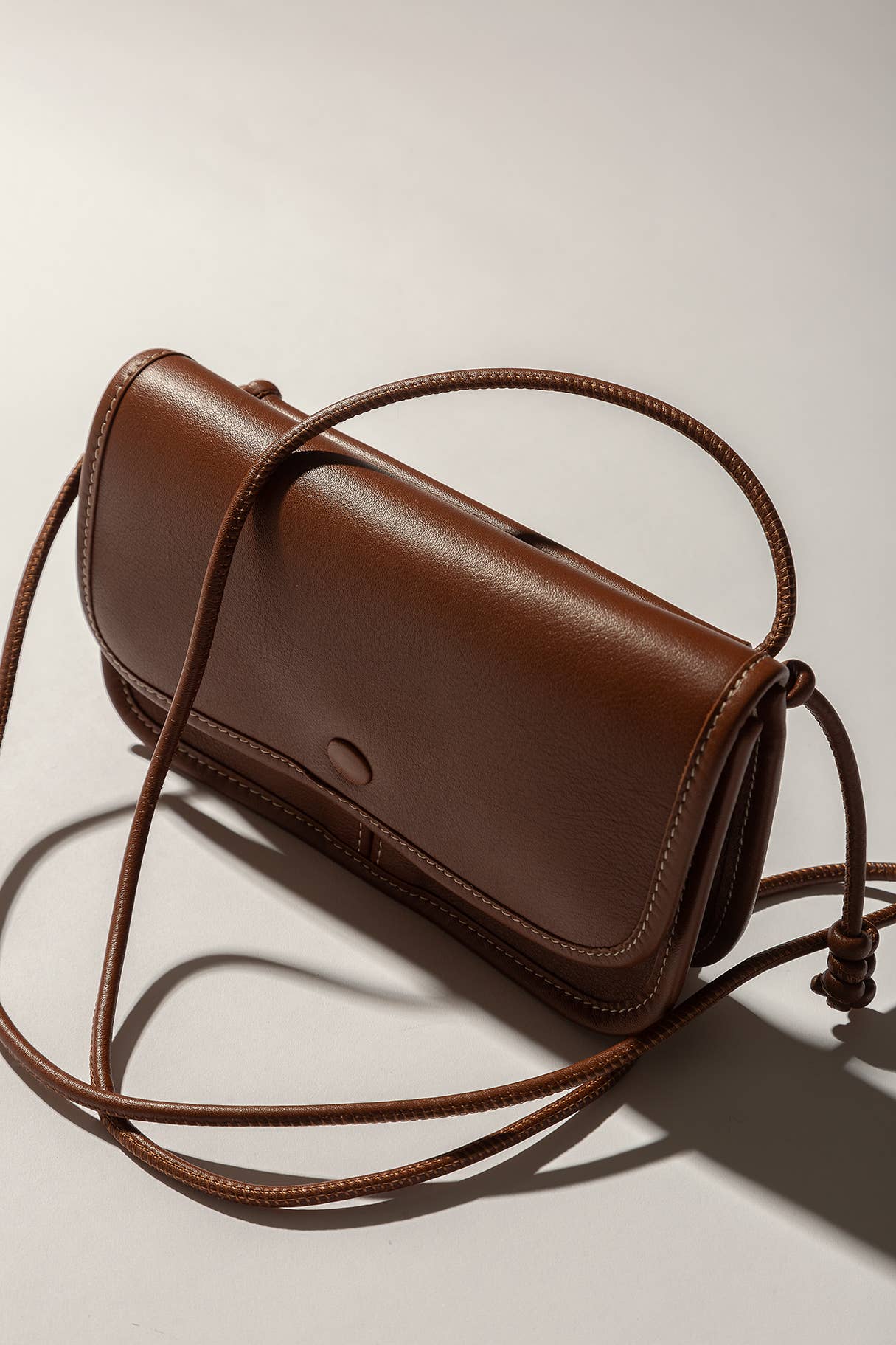 Hereu Is Making Minimalist Shoes and Bags Inspired by the Past but Made ...
