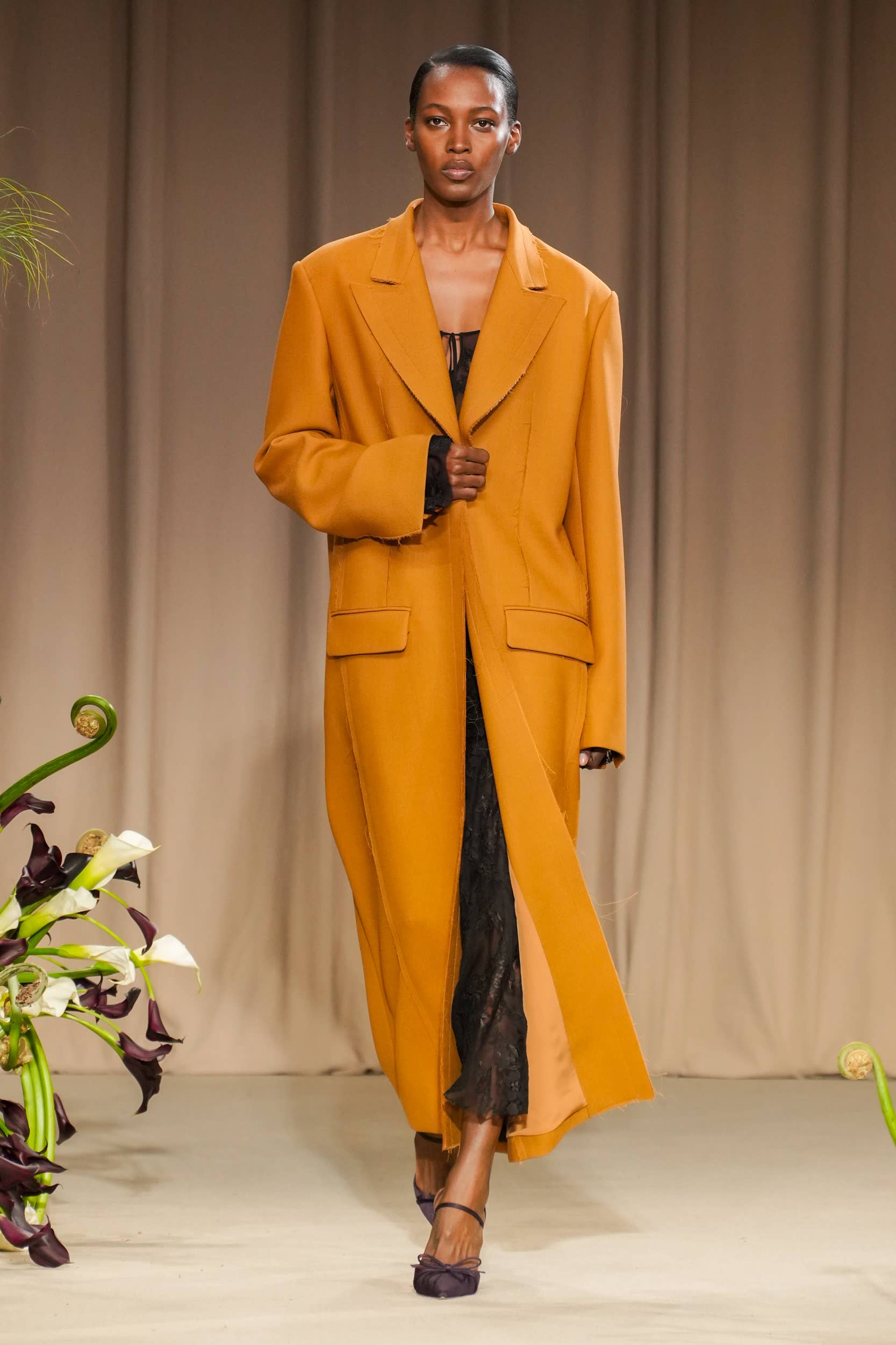 Jason Wu Fall 2023 Collection - Fashionista