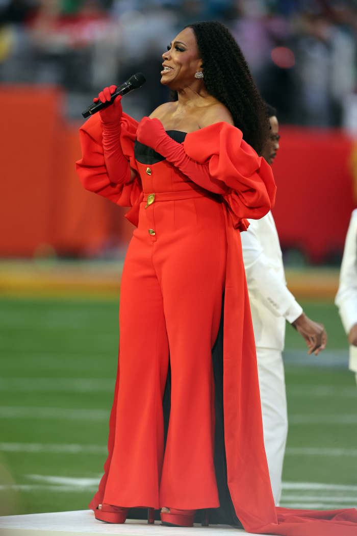 Sheryl Lee Ralph Dazzles in Bright Red Harbison at the 2023 Super Bowl ...