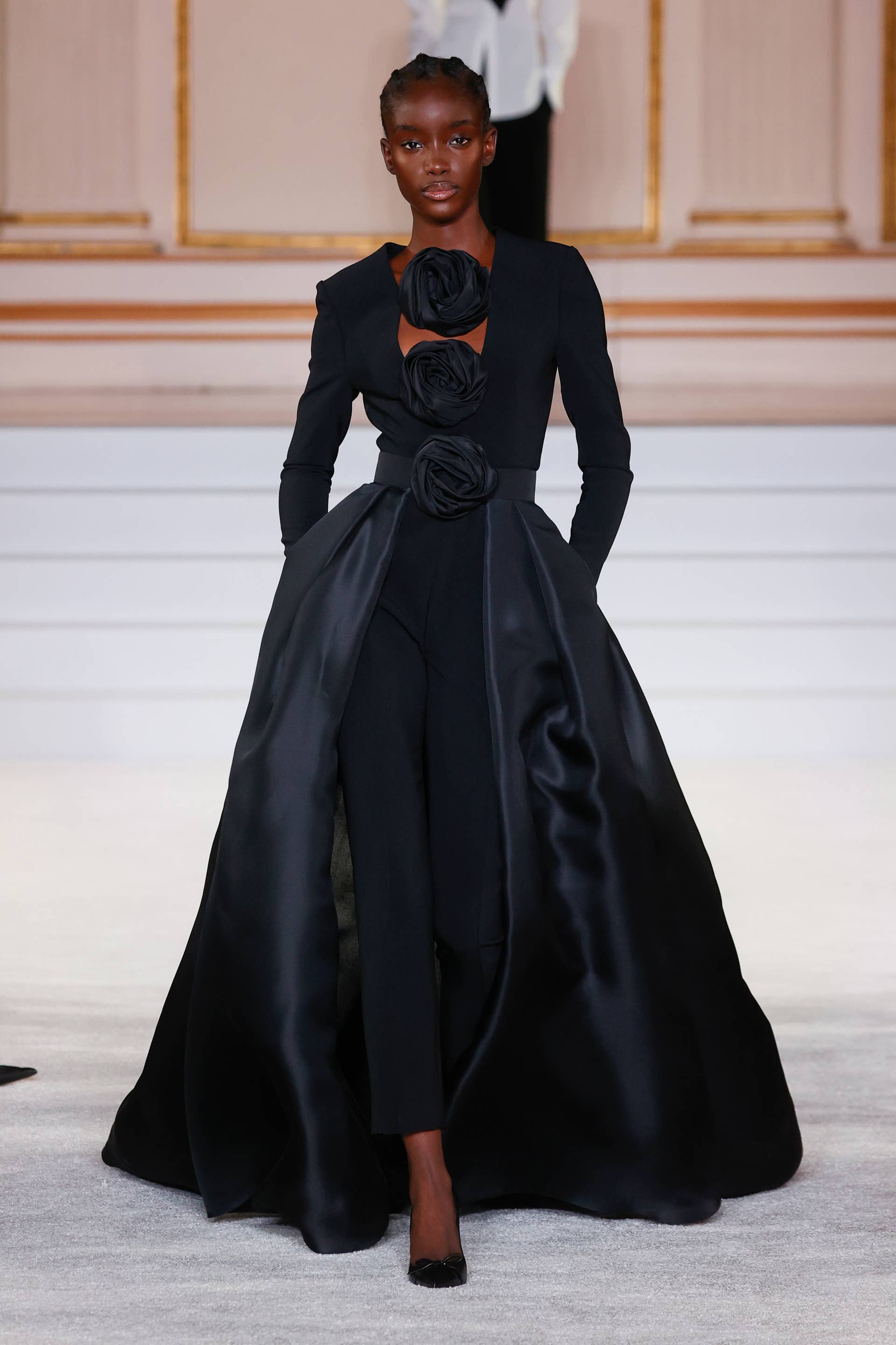 Carolina Herrera Fall 2023 - Fashionista
