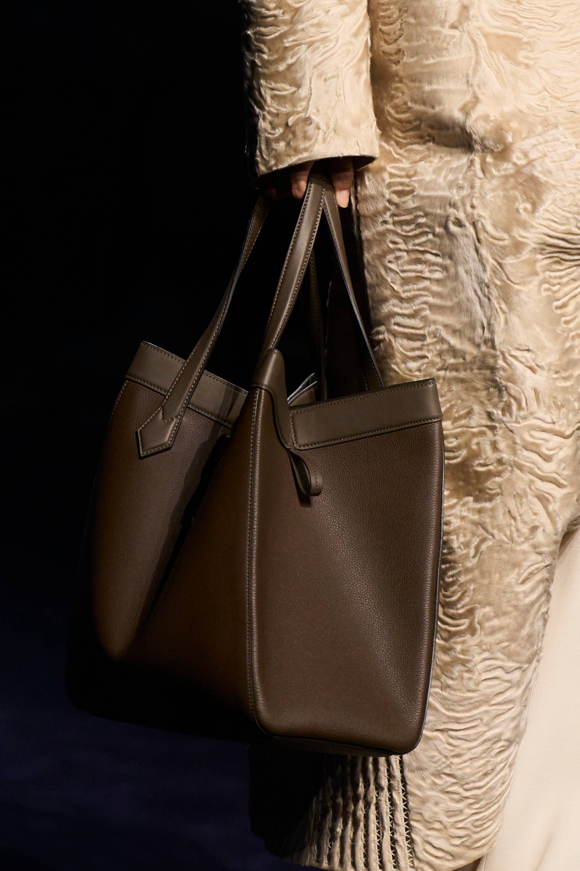 The 47 Best Bags From Milan Fashion Week Fall 2023 - Fashionista