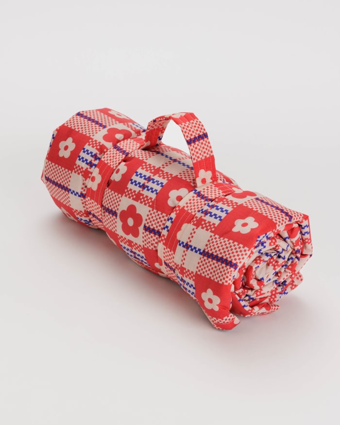 Sandy Liang's Much-Hyped Collaboration With Baggu Is Finally Here ...