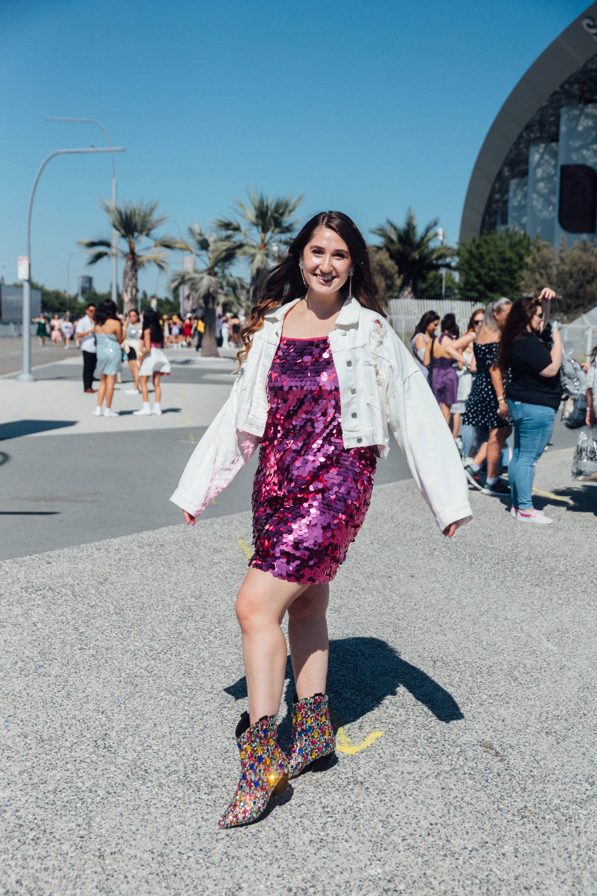 See What Fans Wore to Taylor Swift's Los Angeles 'Eras' Tour Concert ...