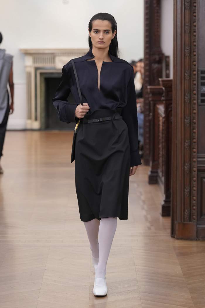 Bevza Gives the Apron Dress an Elevated Twist for Fall 2024 - Fashionista
