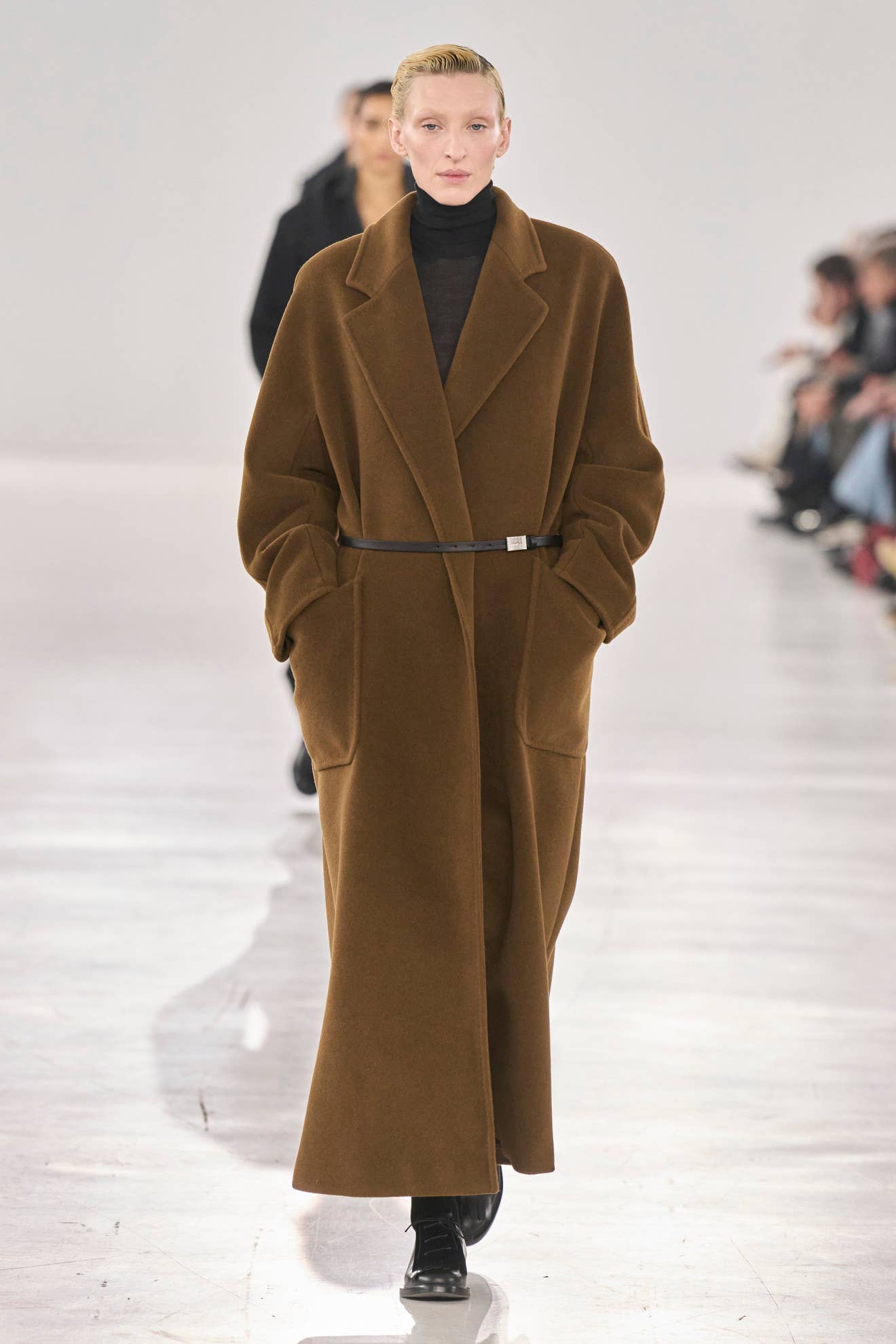 Max Mara's Fall 2024 Collection Is a Lesson in Layering Your Knits ...